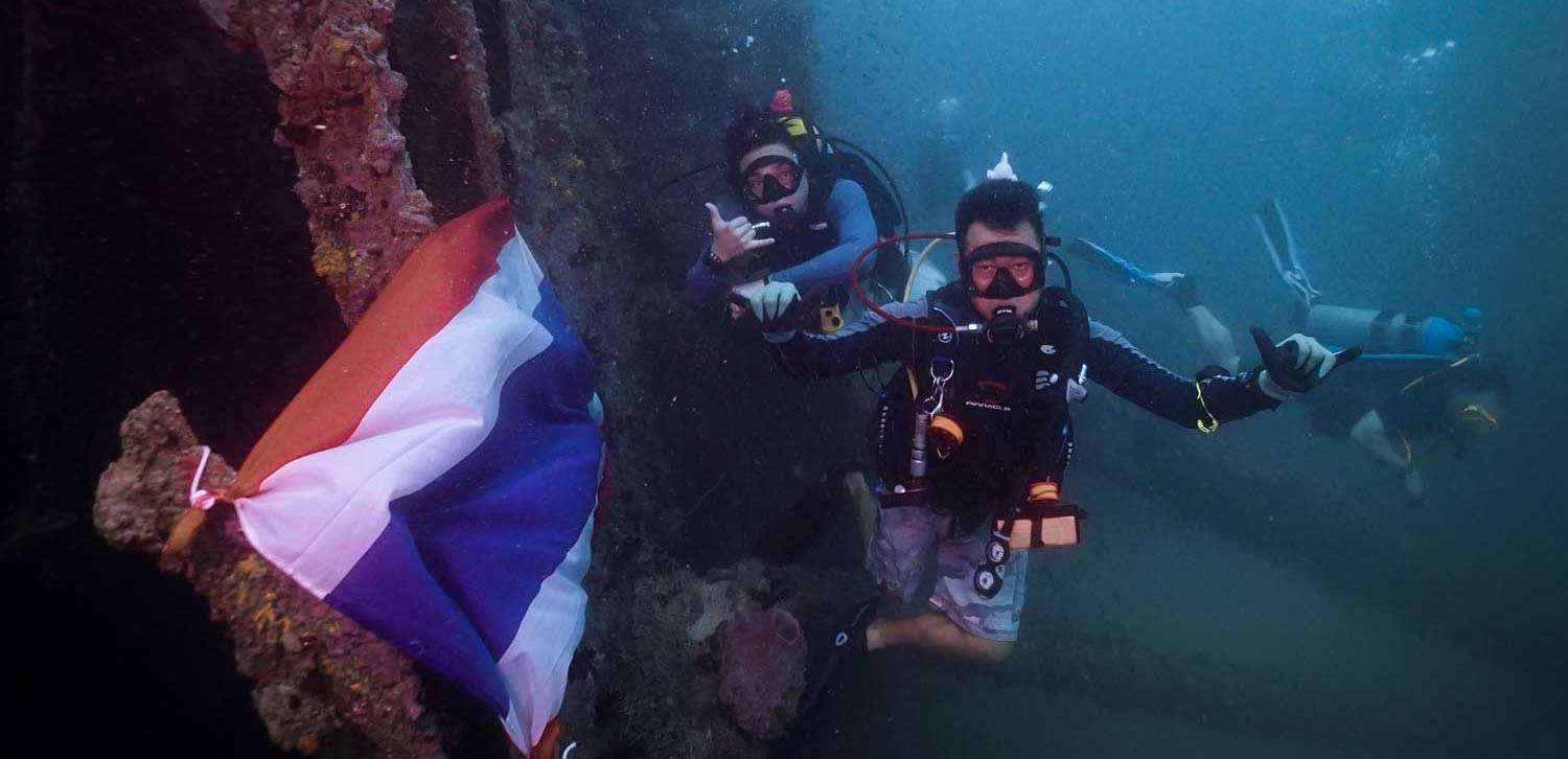 Wreck Diving Sites in Pattaya Thailand - PATTAYA DIVE CENTRE